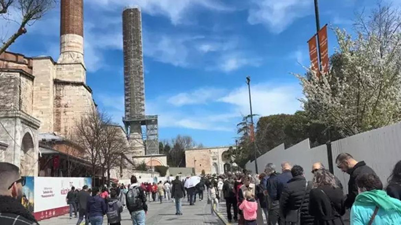 Ayasoya'da tarihi restorasyon! Söküm işlemi başladı - Aydın Haberleri ...